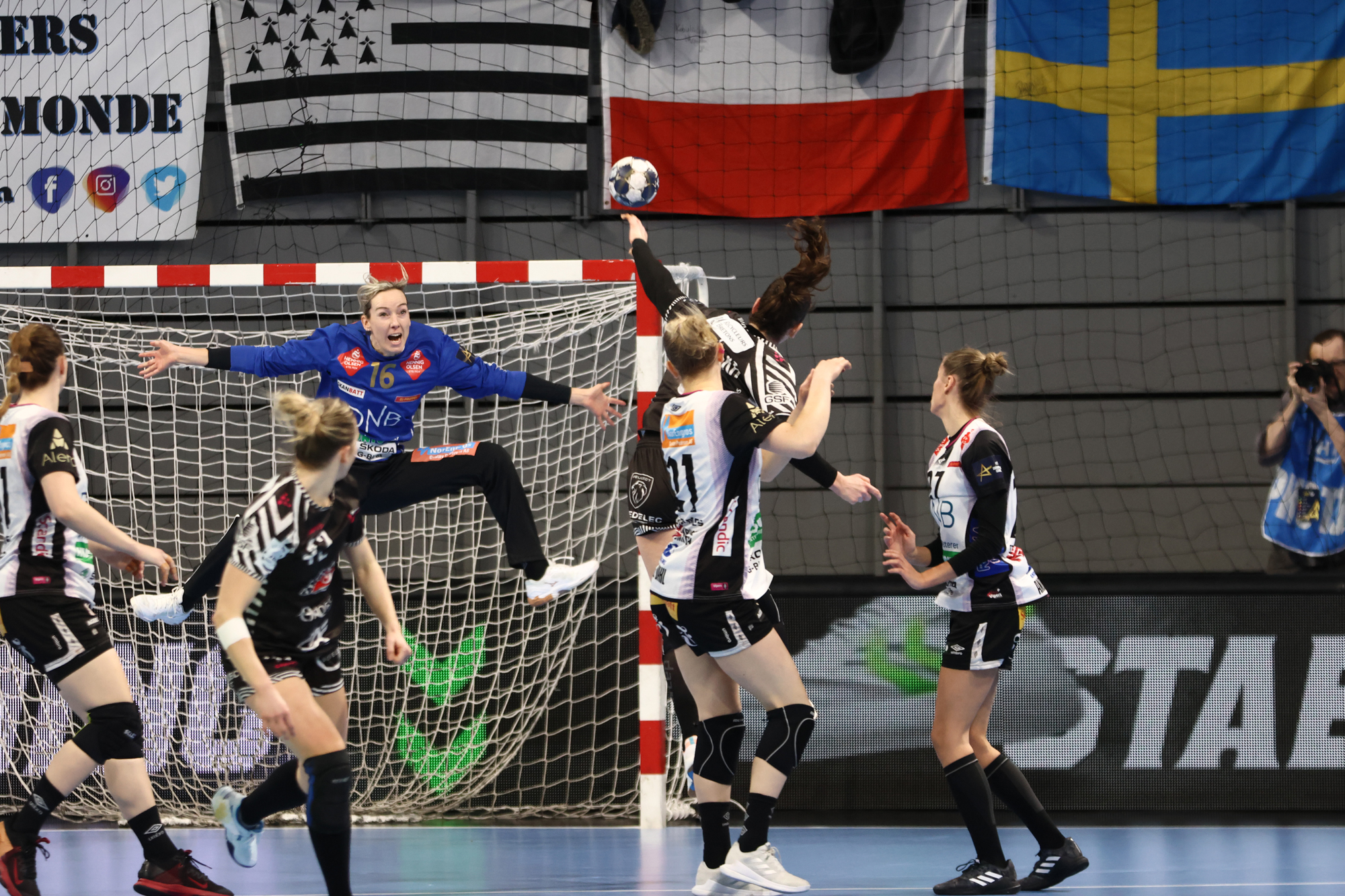 Vipers finish group phase with crucial win over Brest